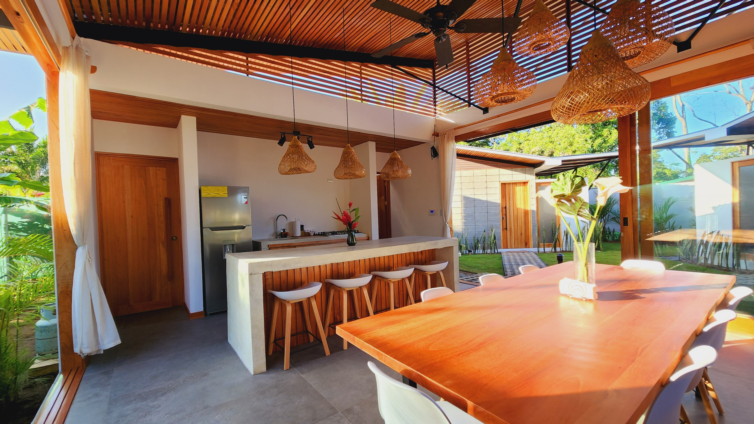 Villas Puerto Viejo - Bukë Villas with Pool & FibOp